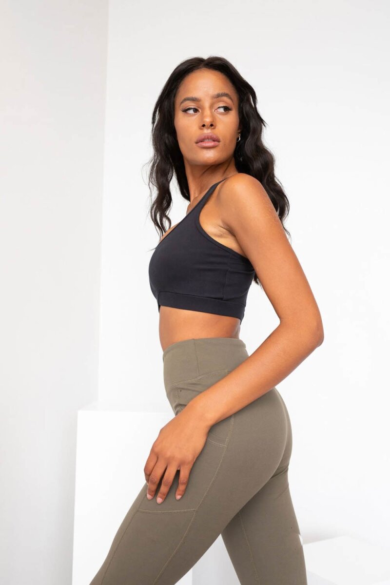 Lunalae Top V Basic Schwarz